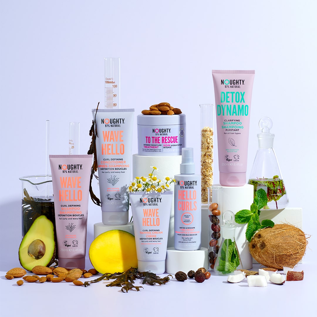 A Noughty Guide to the Perfect Waves & Curls Routine | Superdrug