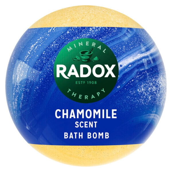 DNR RADOX BATH BOMB BLUE/RASP 100G | Toiletries | Superdrug